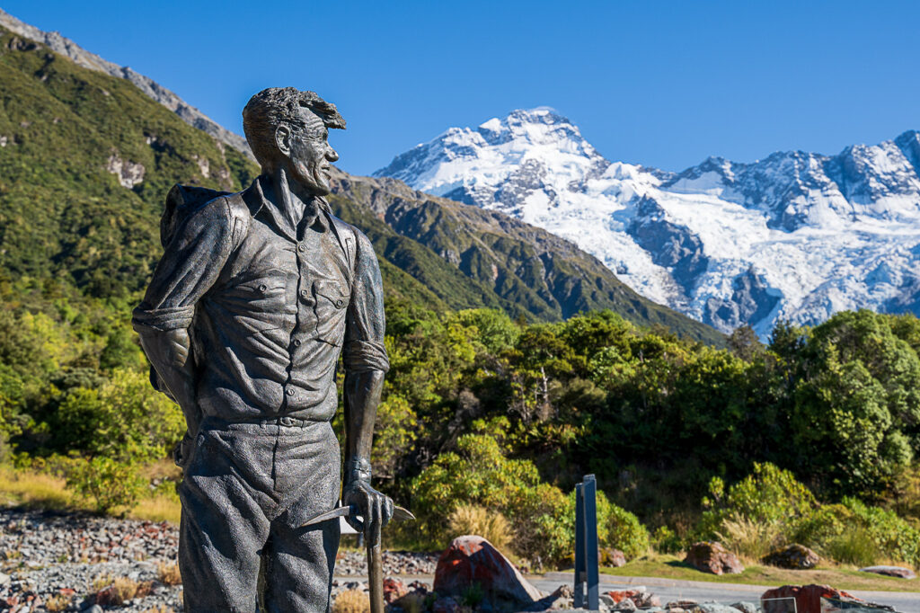 Sir Edmund Hillary Explorer | ANZCRO